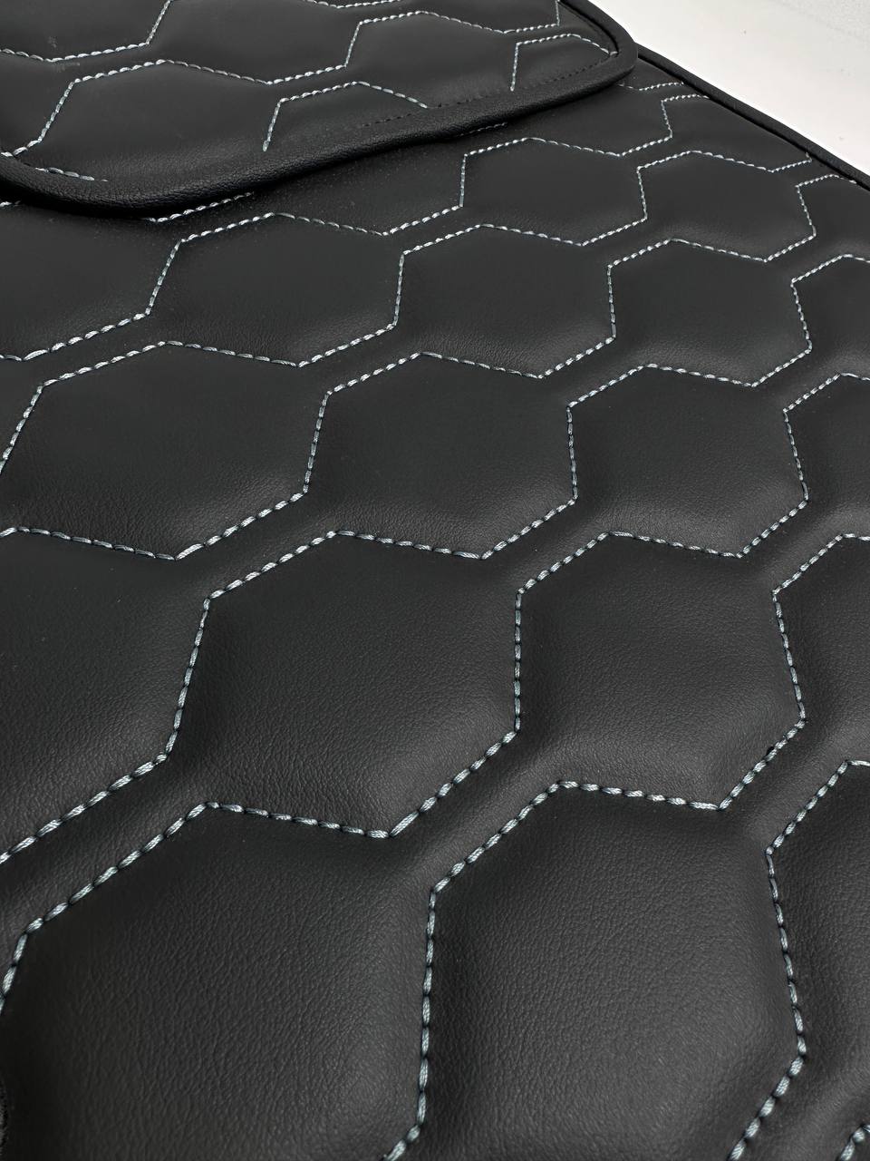 How To Protect Leather Car Salon? – Upgraderide